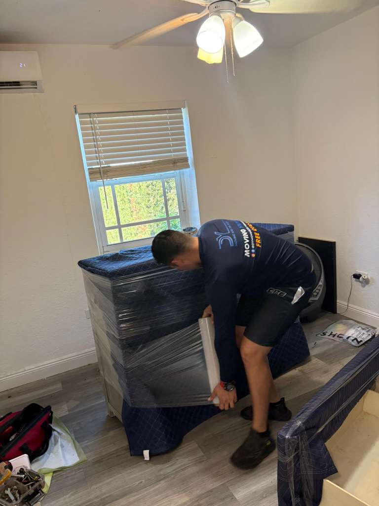 Moving Service Near Me | Moving Service In Miami